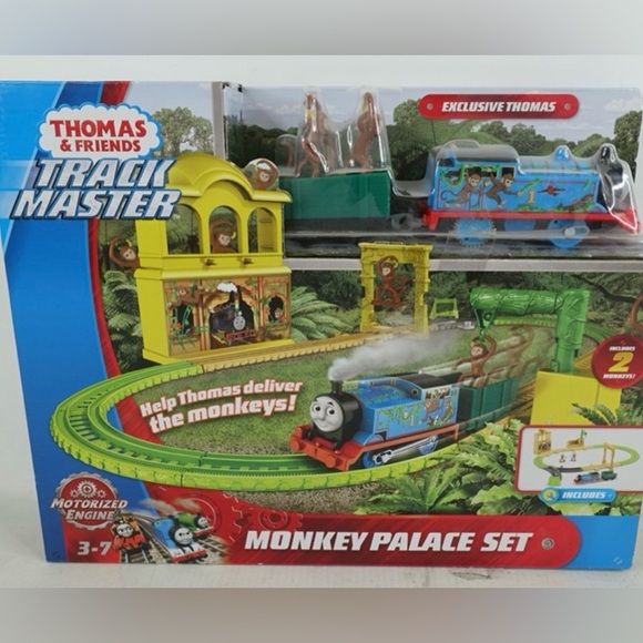 Thomas & Friends | Toys | Thomas Friends Trackmaster Monkey Palace Set ...